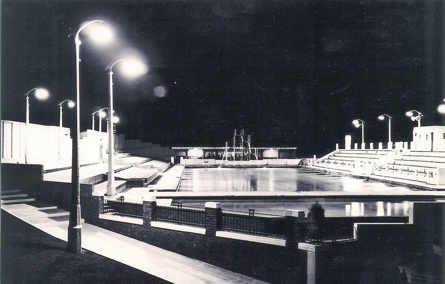Reviving Ipswich’s historic Broomhill Lido: restoration plans move ...